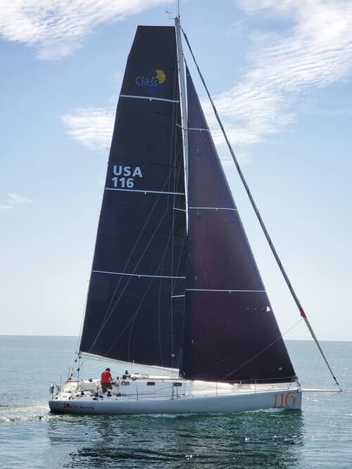 Square Top - UK Sailmakers