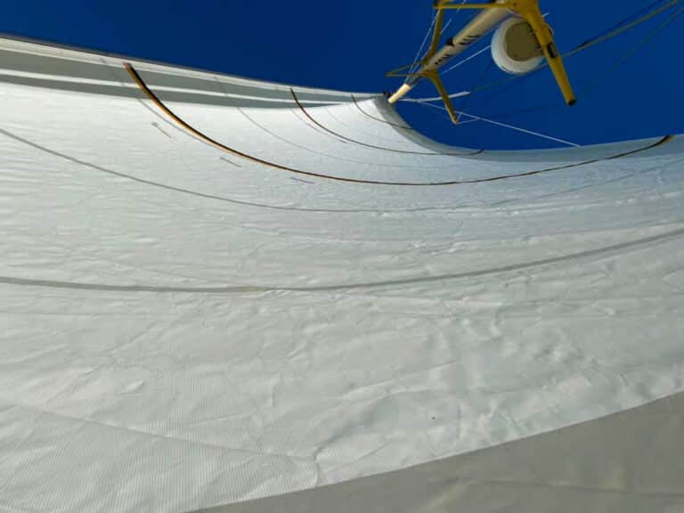 Dacron Voyager - Cruising Genoa - UK Sailmakers