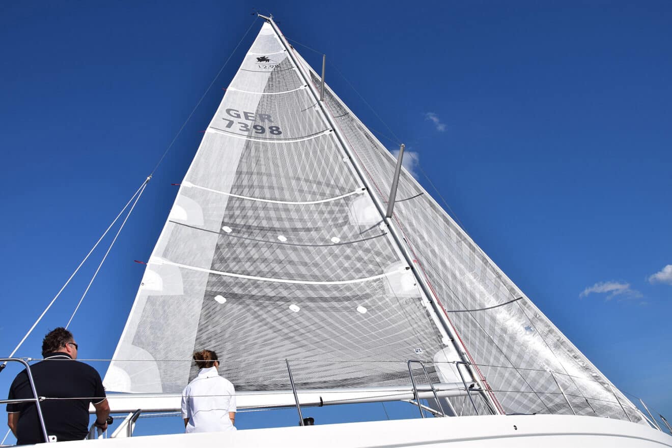 Cruising Mainsails - UK Sailmakers