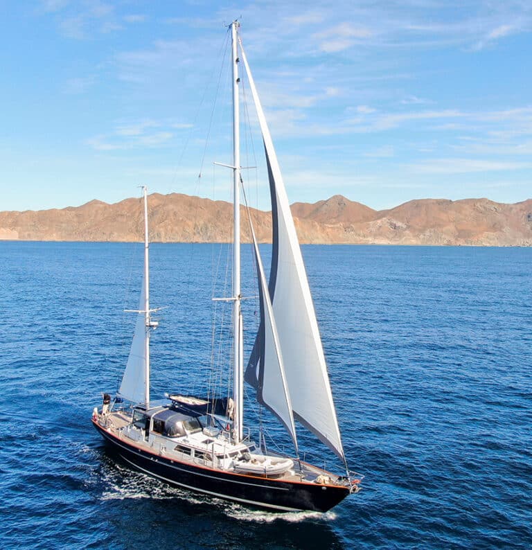 APPARENT WINDS SAILS WITH UK SAILMAKERS IN THEIR CORNER - UK Sailmakers