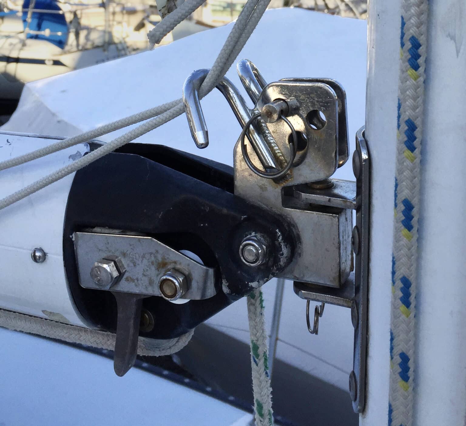 Proper Reefing Procedures - UK Sailmakers