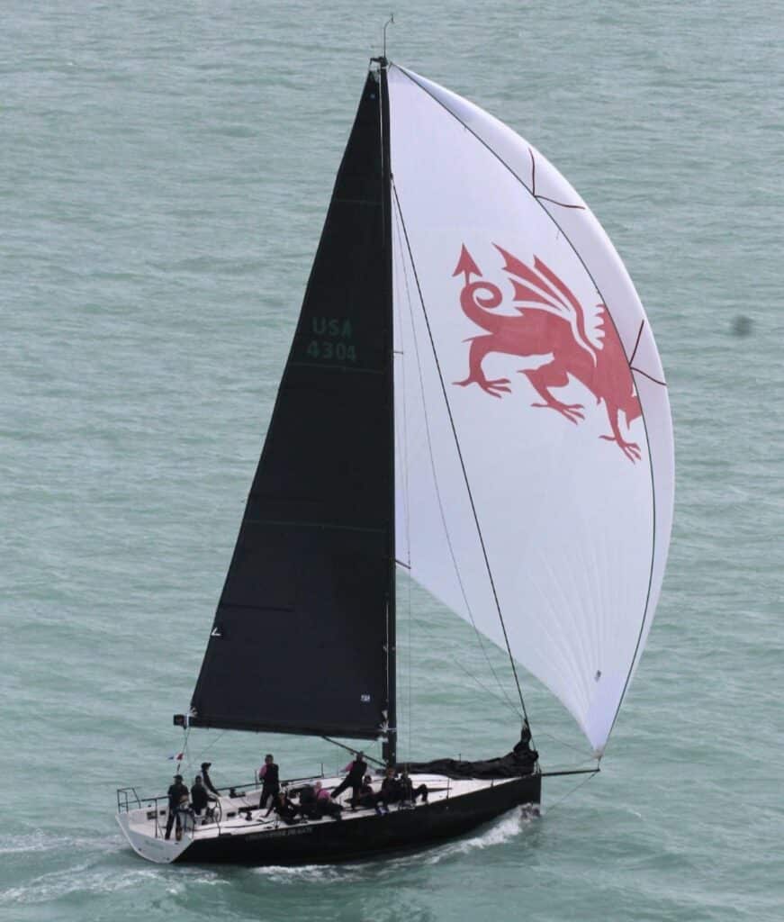 CONTRAST COUNTS: MAKE YOUR SAIL NUMBERS SEEN