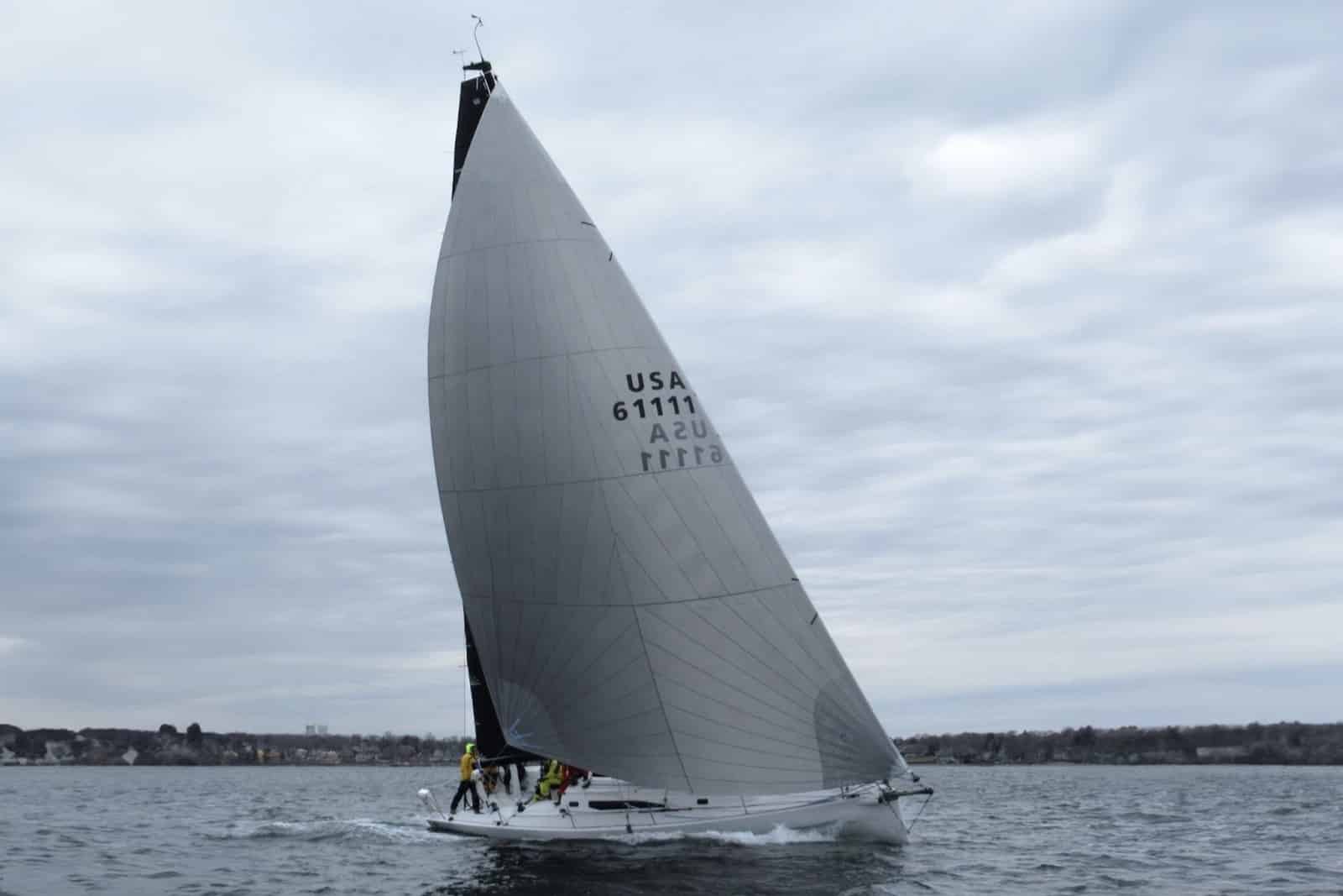 The Real Difference Between Code Zeros and Reaching Spinnakers